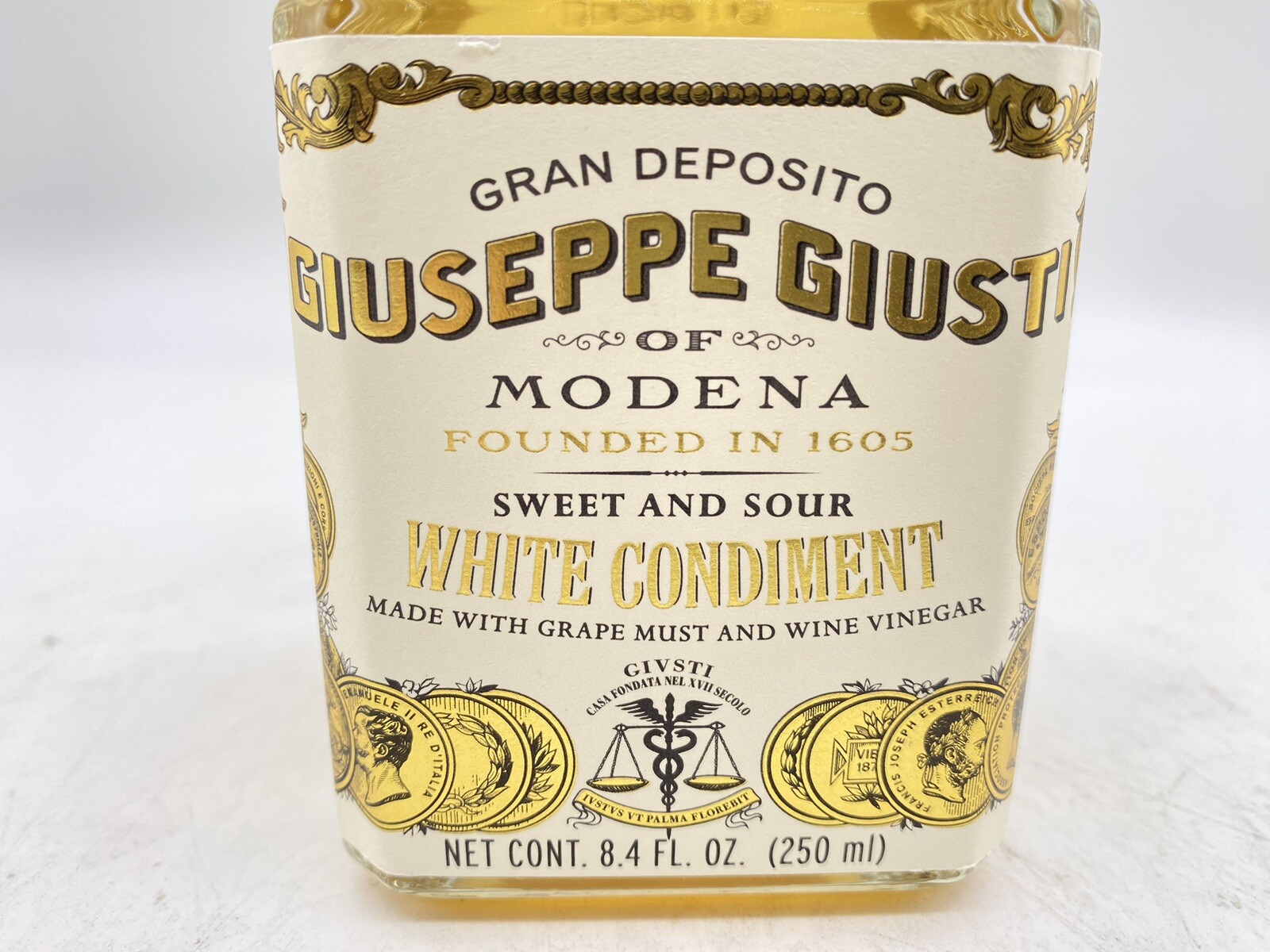 Giuseppe Giusti ITALIAN Balsamic Vinegar - Gran Deposito Aceto ...