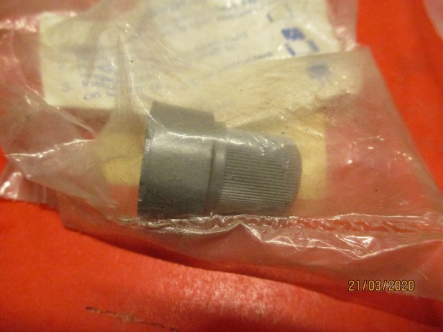 Windshield Wiper Drum Elevator-Wiper Arm to Spline Adapter Front Anco ...