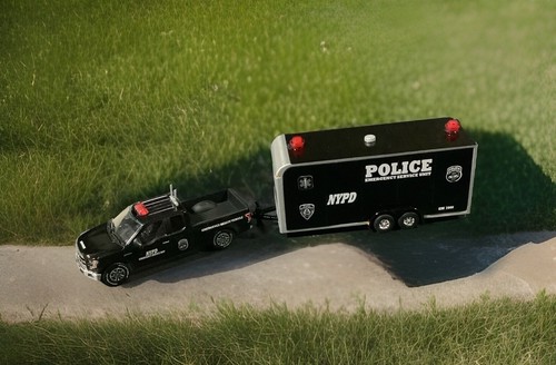 1/64 Greenlight Police Custom NYPD Emergency Service Unit 19 Ford F150 ...