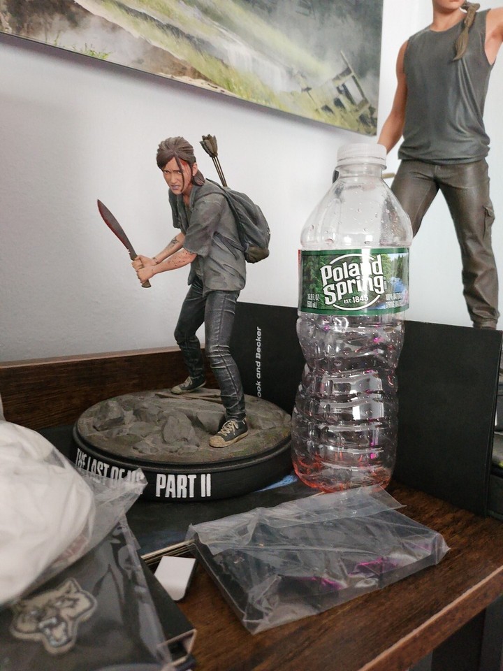 The Last of Us Part 2 Ellie with Machete Dark Horse Statue Statuette | eBay