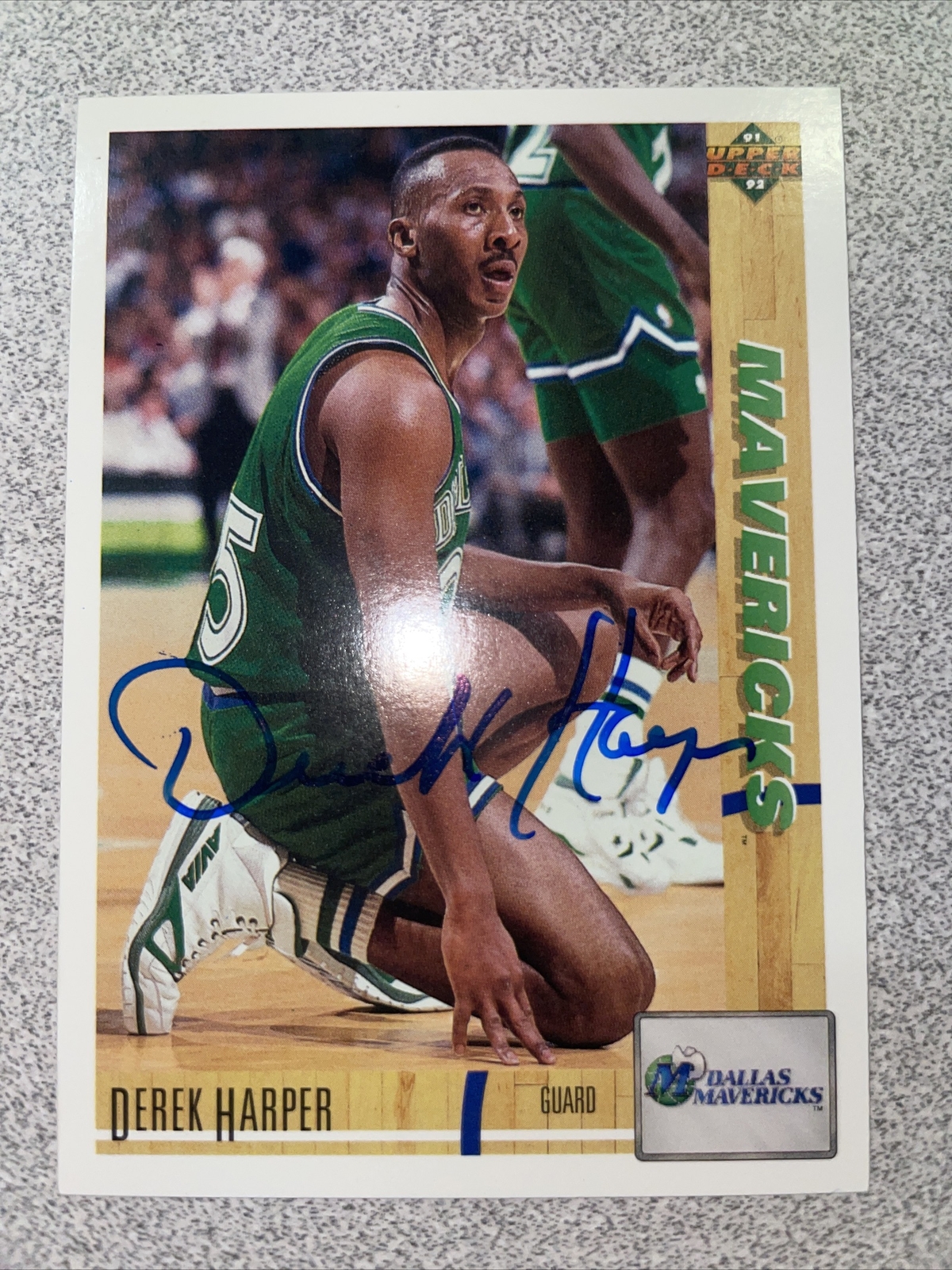1991-92 Upper Deck Derek Harper Autographed Card #137 Dallas Mavericks ...