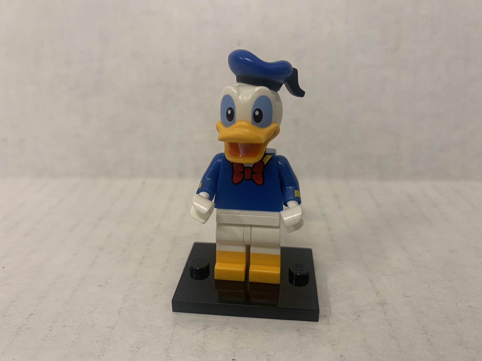 LEGO Minifigures Disney Series - 71012 - Donald Duck | eBay