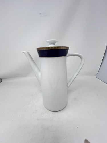 Thomas Rosenthal Germany Teapot Blue & White With Gold Trim 9 1/2”High ...