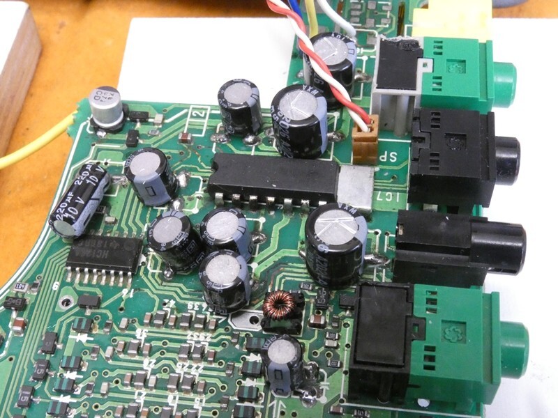 Sony ICF - SW55 shortwave radio / Radial Capacitor Replacement Repair ...