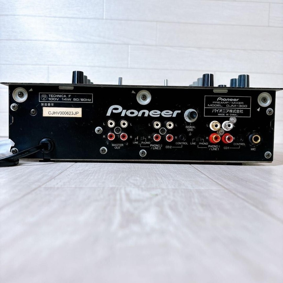 Pioneer DJM-300 Performance DJ Music Preamp Mixer Black 2-Channels ...