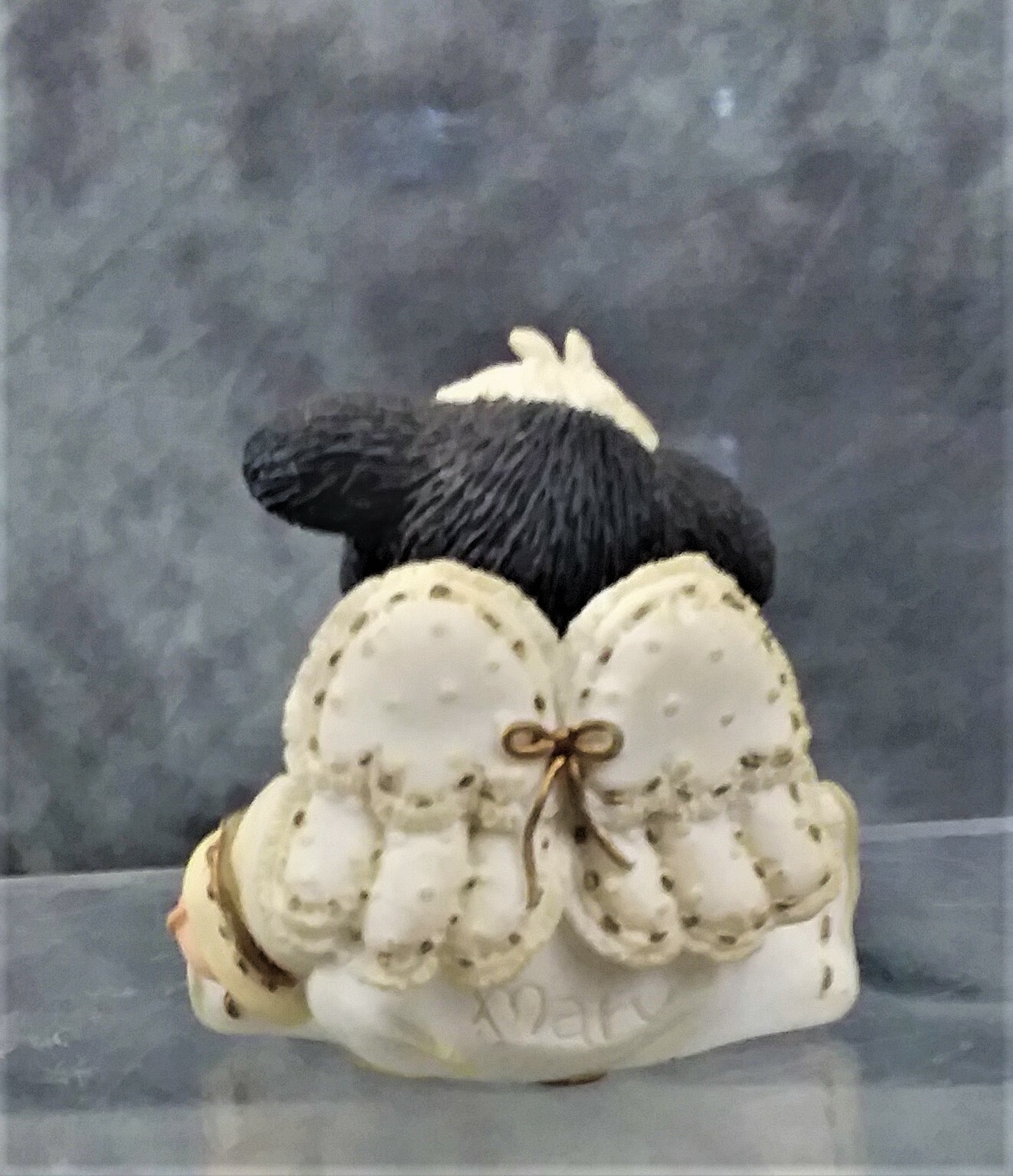 VTG 1998 ENESCO MARY'S MOO MOOS "MOO ARE MY LITTLE ANGEL" FIGURINE # ...