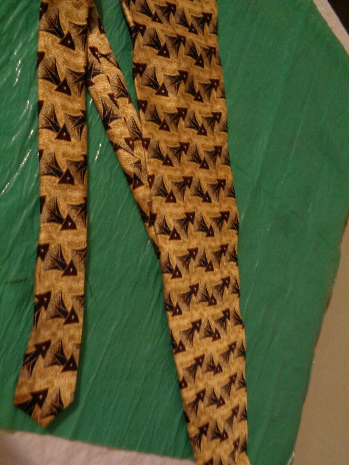 Dick Ferguson's Athens Ga Hand Sewn In USA Silk Neck Tie | eBay