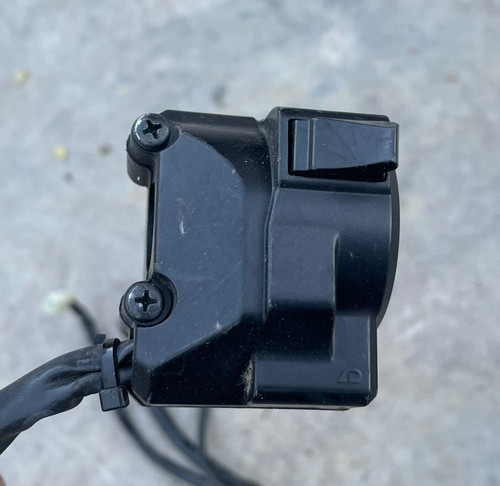 YAMAHA YZF R1 R1M R1S LEFT CLIP ON HANDLE HORN SIGNALS SWITCH SWITCHES ...