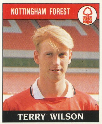 211 TERRY WILSON # SCOTLAND ROOKIE NOTTINGHAM FOREST STICKER FOOTBALL ...