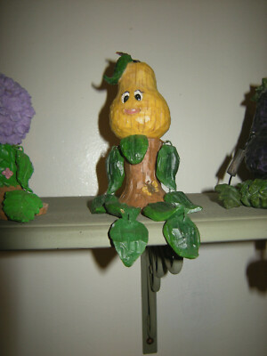 PEAR Garden Kitchen Shelf Sitter Vegetable Fruit Collectible Figurine ...