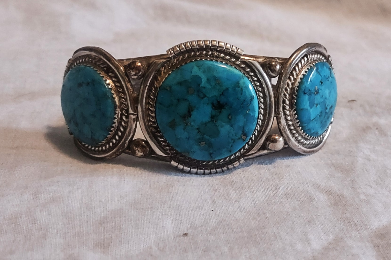 Vintage NAVAJO Natural Kingman 3 Stone TURQUOISE Ster… - Gem