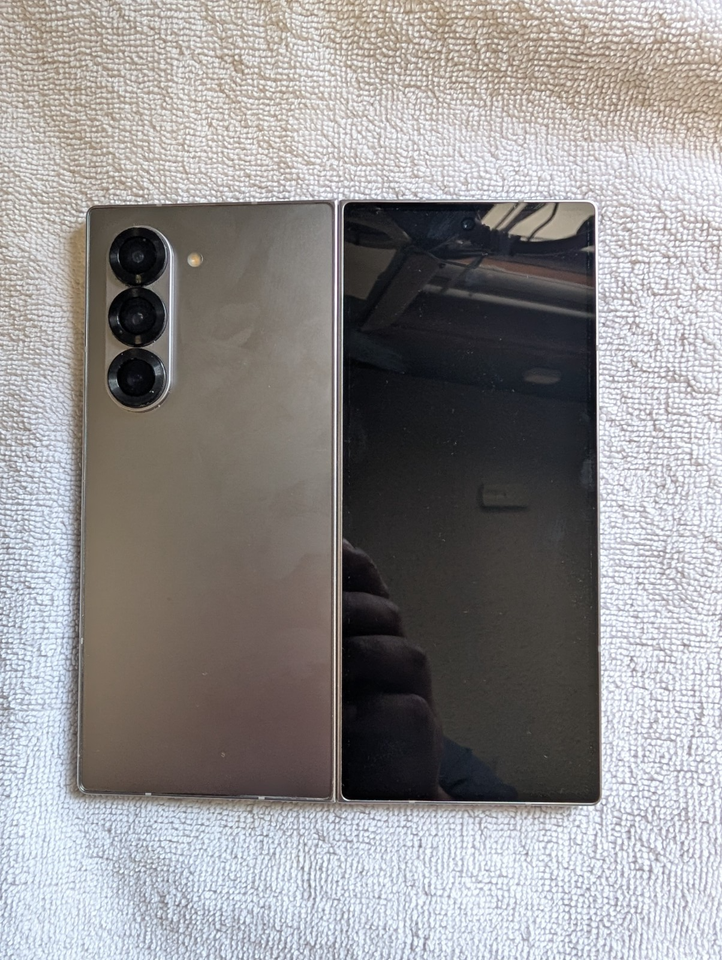 Samsung Galaxy Z Fold 6 512GB Silver SM-F956U (T-Mobile | MetroPCS) G ...