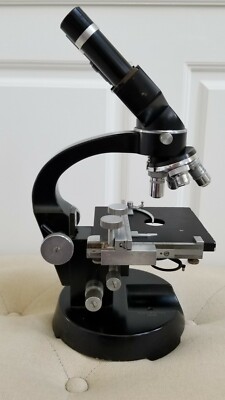 Microscopes - Ernst Leitz Wetzlar Microscope