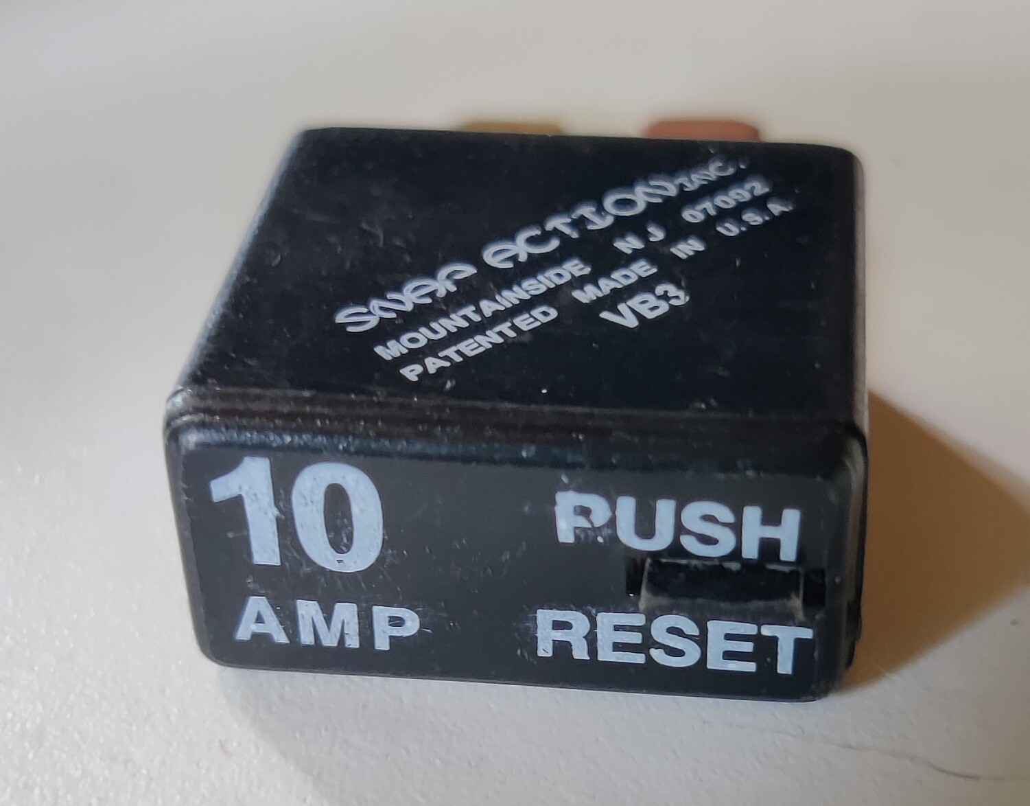 Snap Action VB3 Mini Circuit Breaker 10A Push to Reset ATO/ATC Auto ...