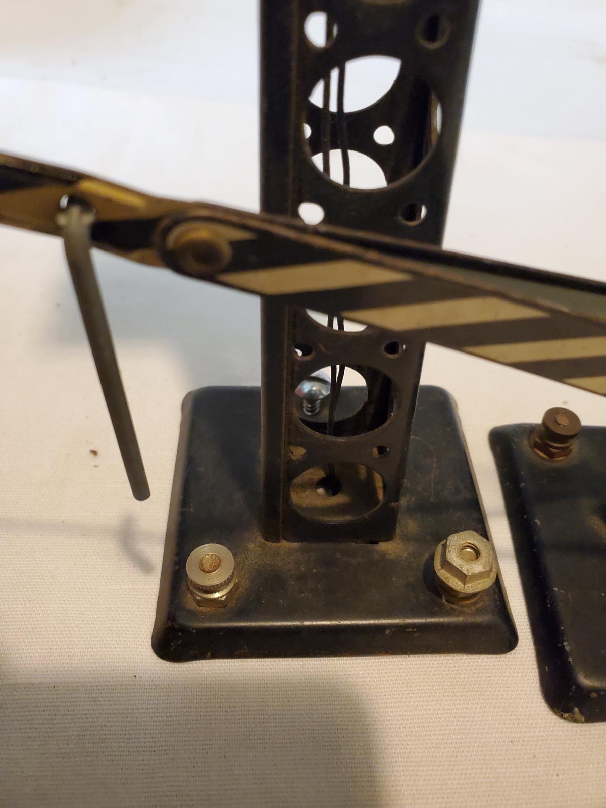 Marx Railroad Crossing Gate & Dual spotlight tower | eBay