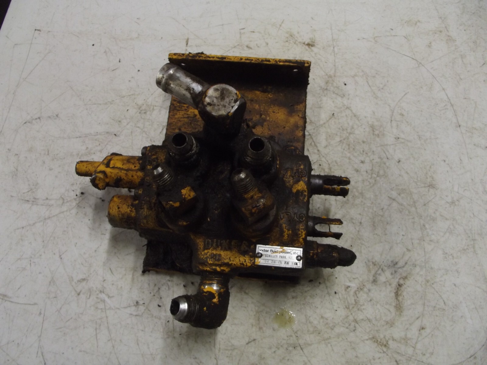 Case 1816 1816B 1816C Hydraulic Control Valve | eBay
