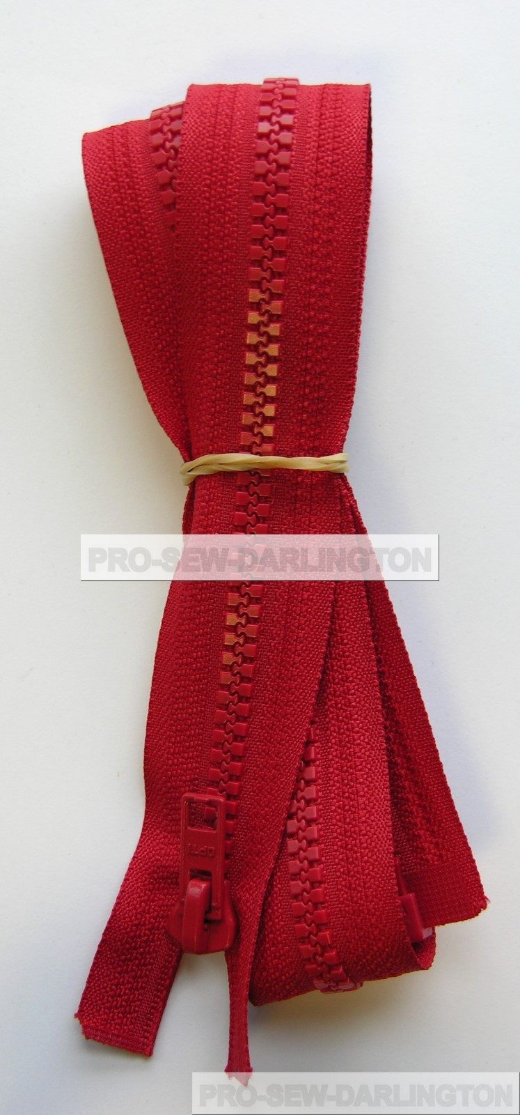 PLASTIC TEETH CHUNKY OPEN ENDED ZIP ( CHOICE OF LENGTH AND COLOURS ...