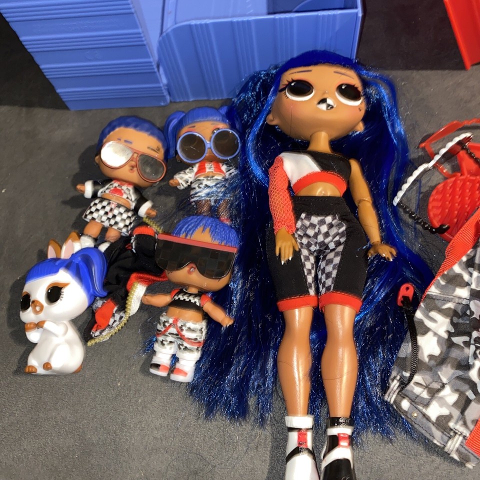 LOL Surprise HUGE LOT Dolls Plus Pets Lil Sis Accessories Clothing ...