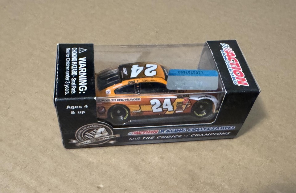 2014 Jeff Gordon AARP DTEH Orange Drive To End Hunger Awareness 1:64 ...