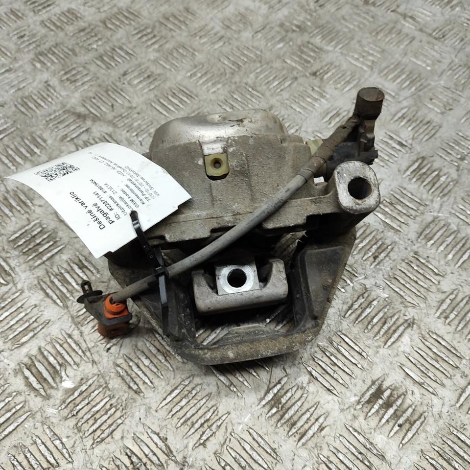 AUDI A6 C7 Right Side Engine Mount 4G0199381KP 2.0D 130kw 2012 22871141 ...