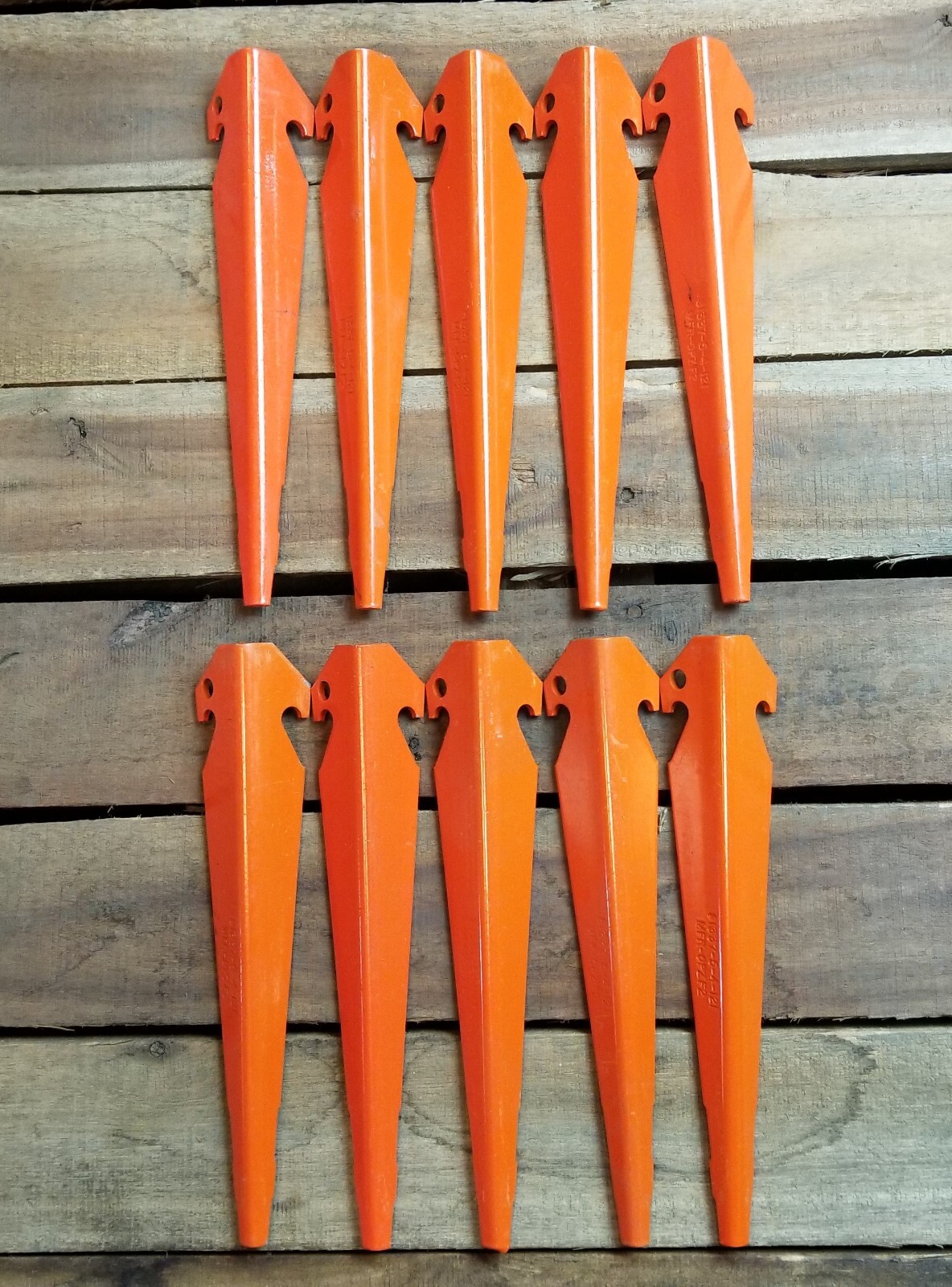 (10) US Military ARMY ORANGE Arctic Shelter Half Pup Tent Stakes 9 ...