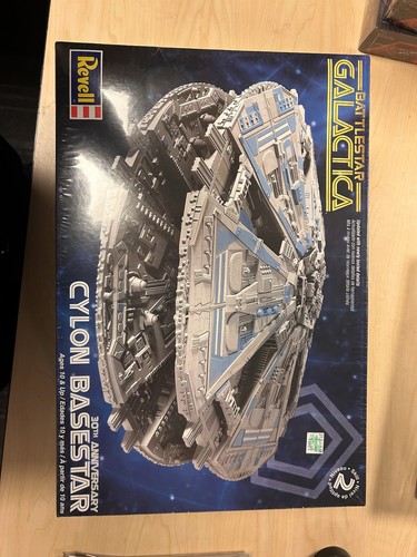 Revell Battlestar Galactica Cylon Basestar 30th Anniversary Factory ...