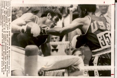 LG43 1972 Wire Photo US BOXER DEFEATED BY RUSSIAN VELERY TREGUBOV v ...