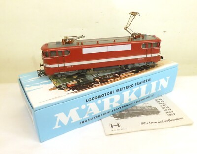 Märklin H0 3059 E-Lok "Le Capitole" BR BB 9291 der SNCF rot ...