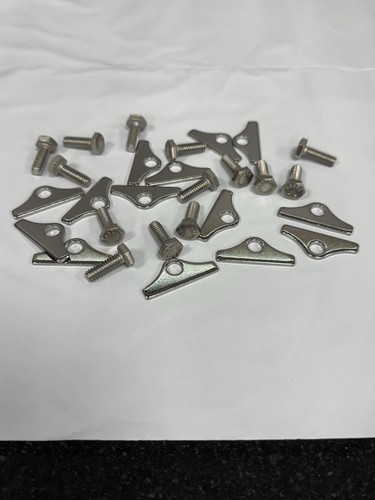 BBC Chevrolet Valve Covers Stainless Steel Bolts & Retainers 396 427 ...