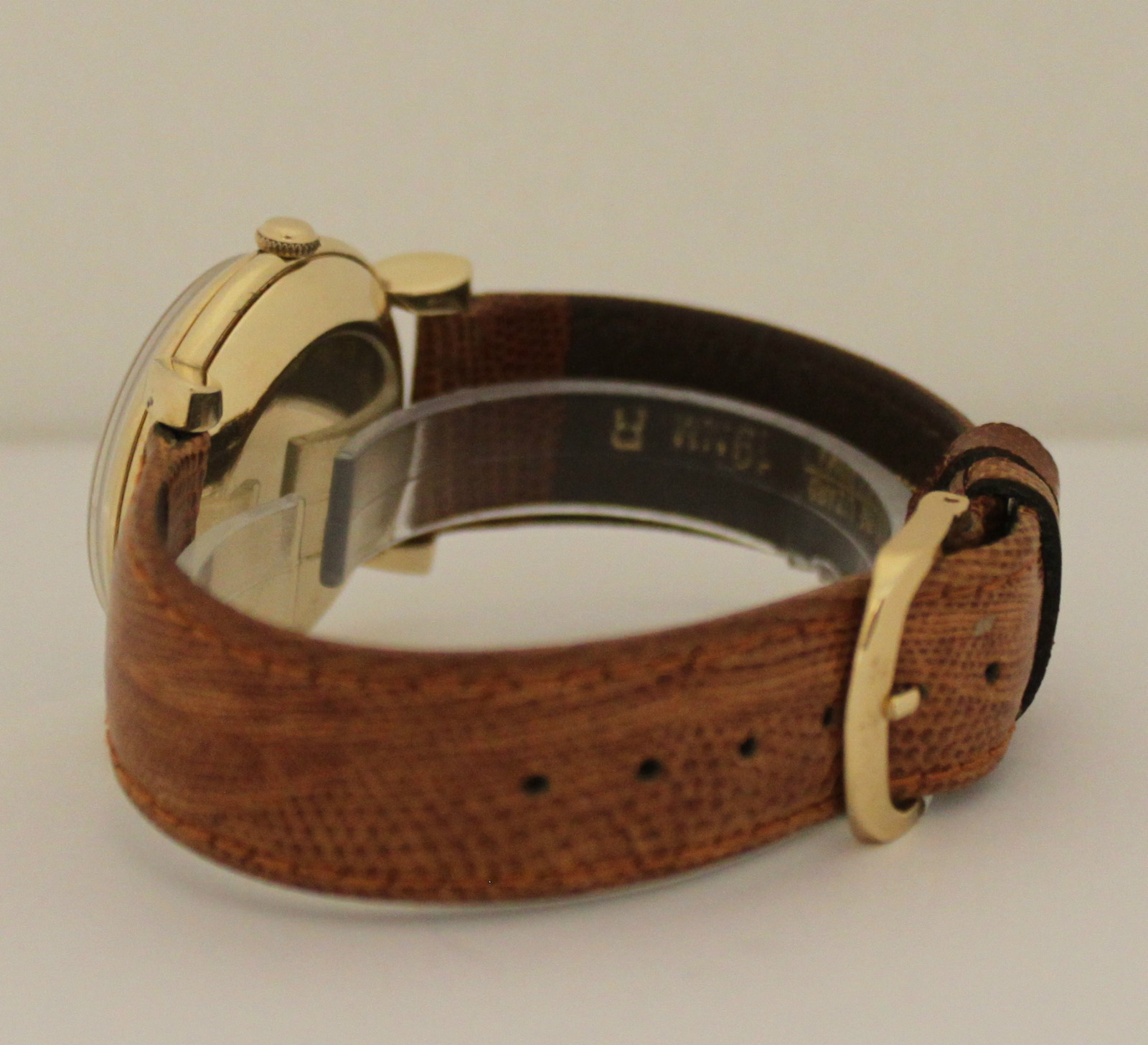 Men's Vintage Cyma Automatic 14K Yellow Gold Black Dial Circa 1950s ...