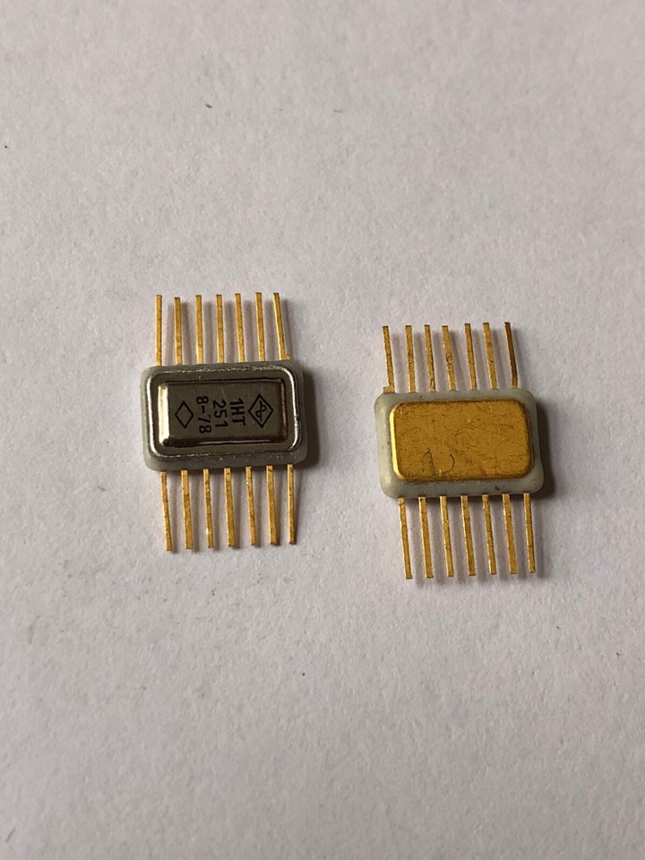 Vintage USSR Electroinic Components Transistors, Integrated Circuits ...