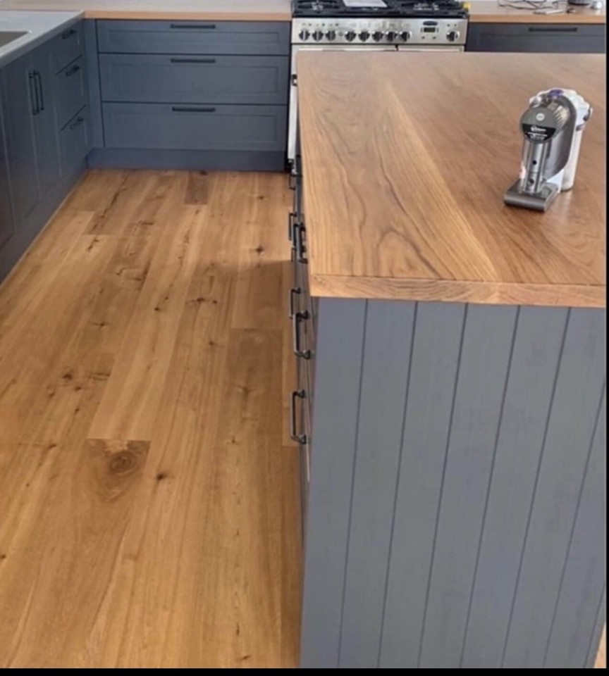 Oak Ash Sycamore Yew Office Desk Shelves Tree Slab Bespoke Made ...