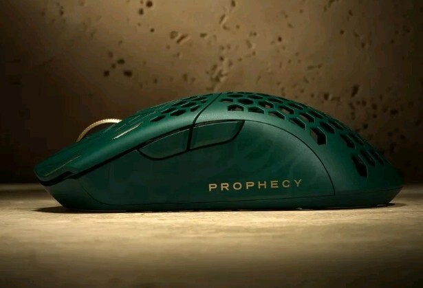 Finalmouse ULX Classic Limited Edition Green ULX Prophecy - Tarik 2025 ...