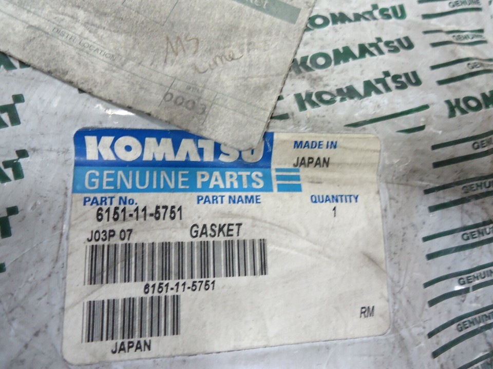 Komatsu 6151-11-5761 Gasket "New" 6151-11-5751 | eBay