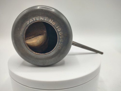 Getz Exterminators Insect Powder Blower Patent by Thomas C. Raley 1933 ...