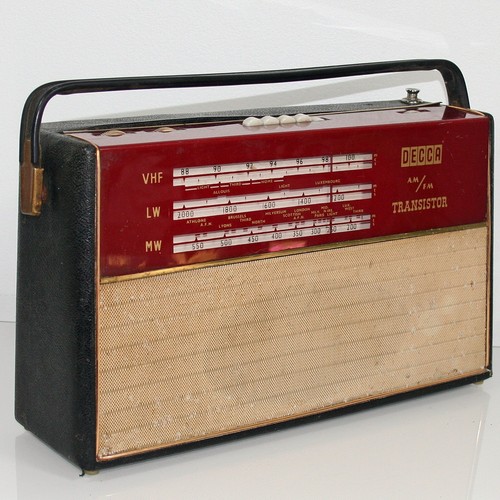 1960's DECCA TP85 RED AM/FM VINTAGE MW/LW/VHF PORTABLE TRANSISTOR RADIO ...