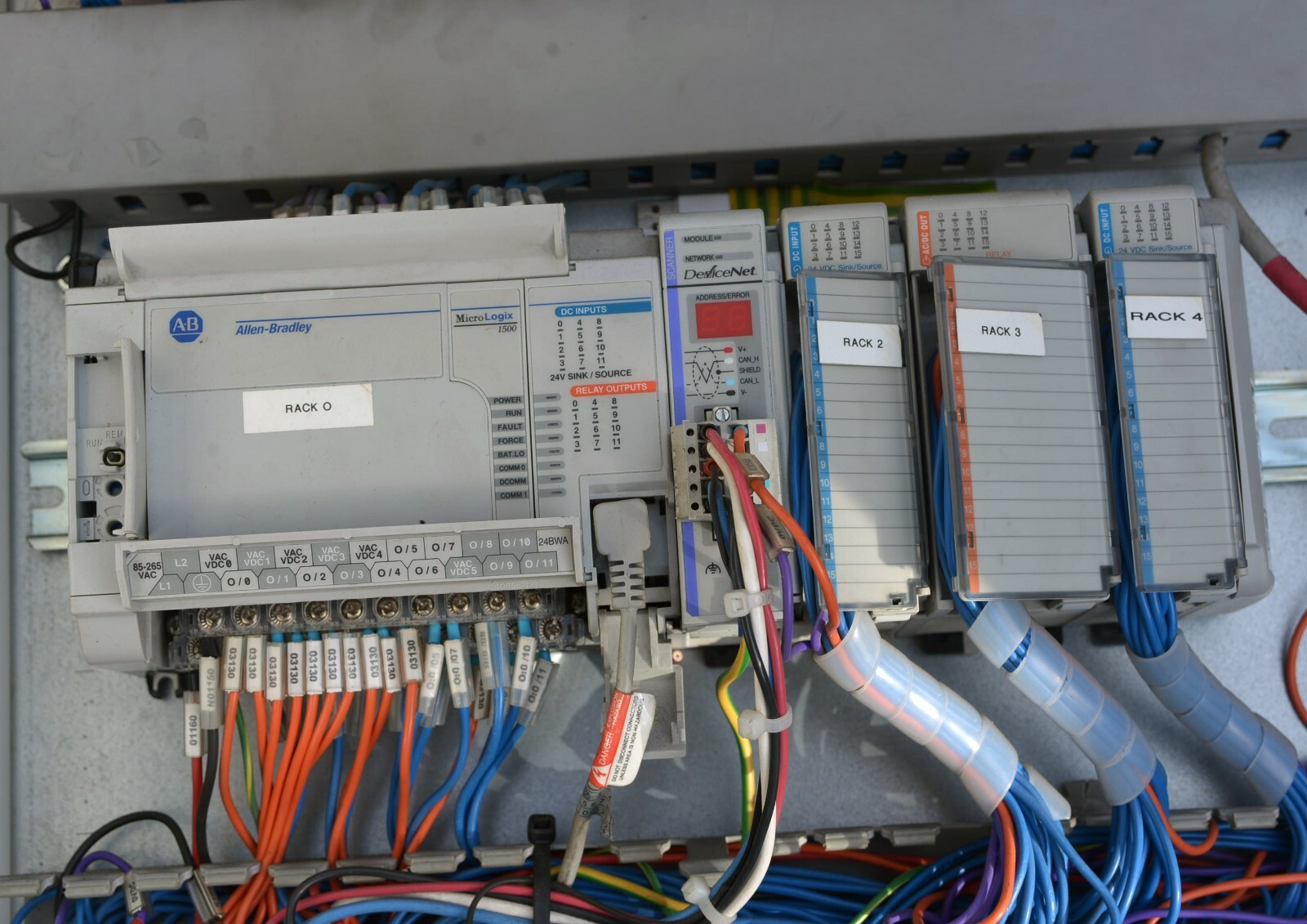 Allen Bradley Micrologix Compactlogix PLC System with safety relays ...
