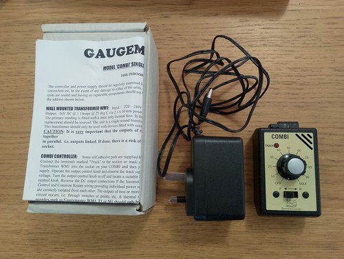 Gaugemaster Combi Single Track Controller (With plug in Transformer ...