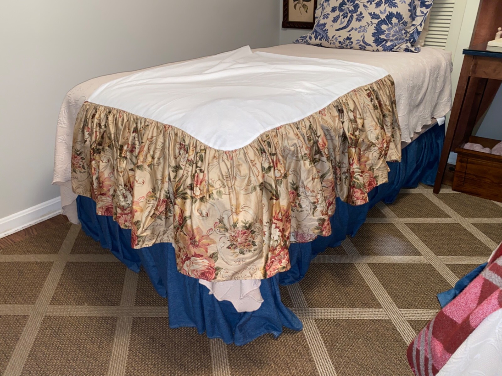 Ralph Lauren Guinevere Queen Dust Ruffle: 15” drop- sewn in USA | eBay