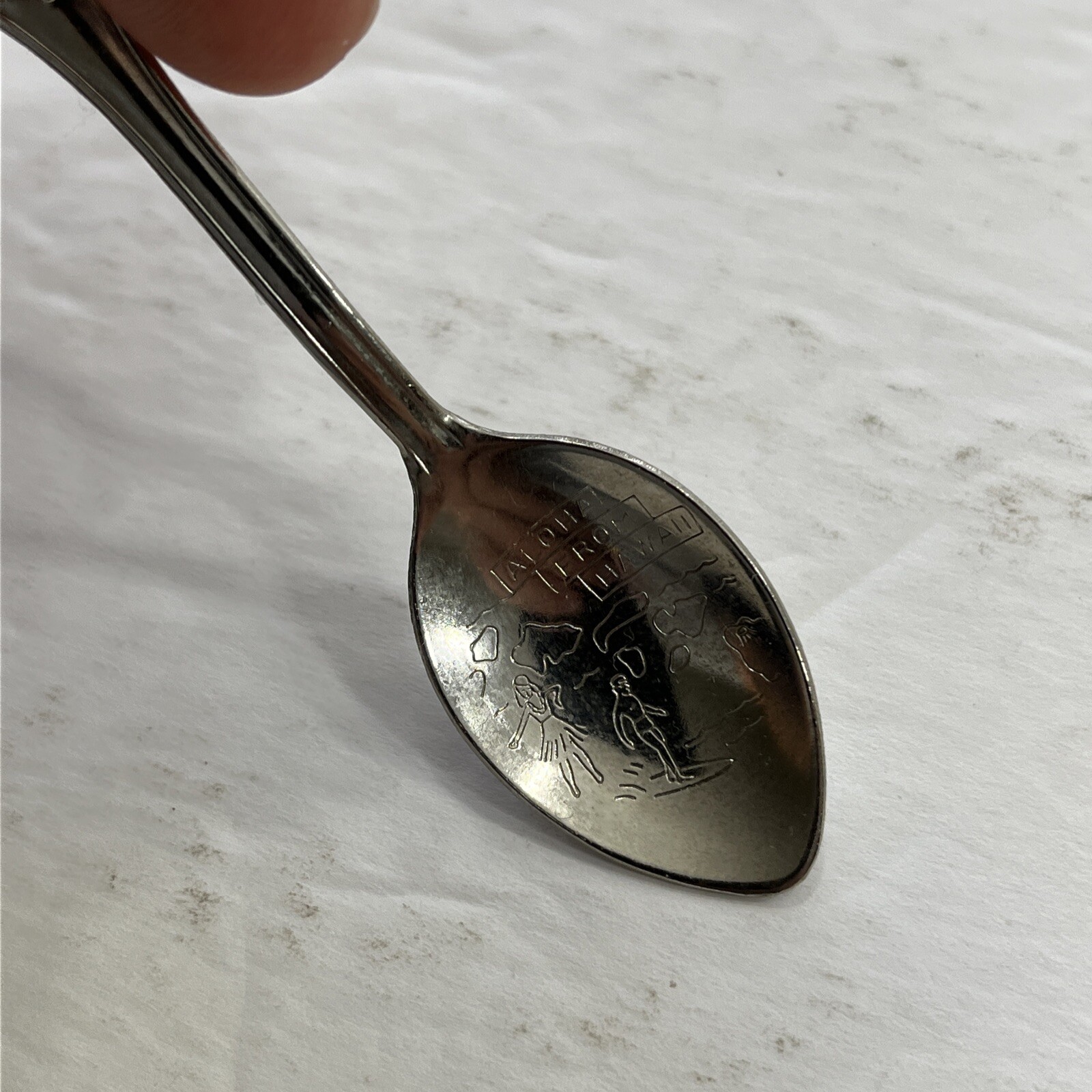 VTG ALOHA FROM HAWAII SPOON Surfer Pineapple hula girl dancer souvenir ...