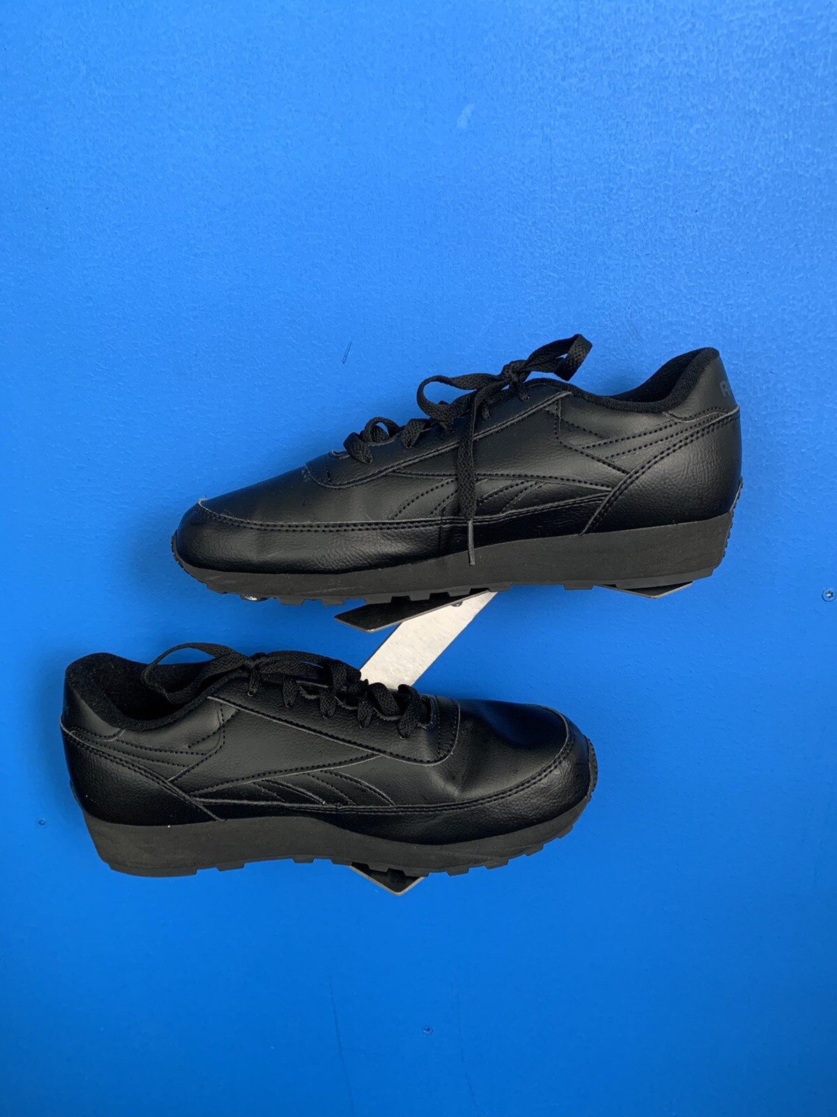 Reebok Classic Renaissance Walking Shoe Men's Size 8.… - Gem