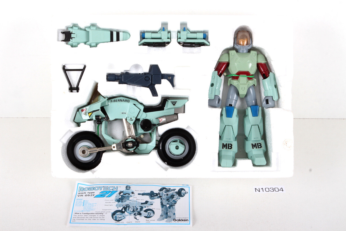 Scott Bernard Armor Bike Cyclone w/box Transformables Robotech Macross ...