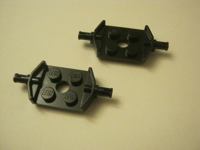 Lego Lot Of 2 Black 2x2 Plates With Double Axle Pins #6157 (028-45) | eBay