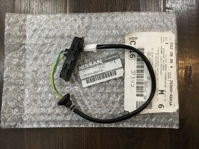 25380-4BA1A Rear Tailgate Release Switch Assembly fit for NISSAN ROGUE ...