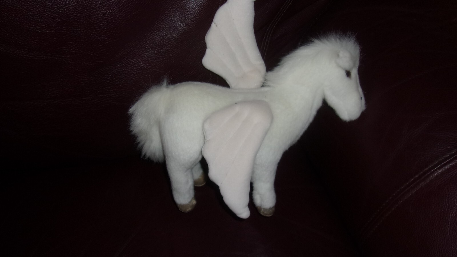 VINTAGE GUND 1992 9" TALL FLUFFY PLUSH WHITE HORSE WITH WINGS LEGS CAN ...
