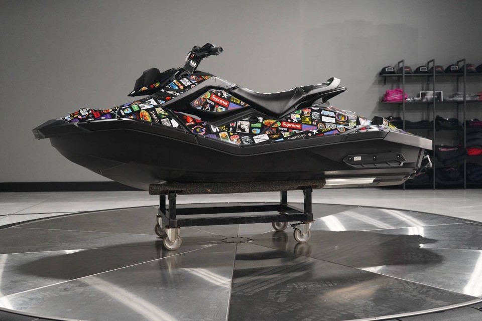 2021 Sea-Doo TRIXX Supreme Edition Jet Ski 0 Miles Black with Supreme ...