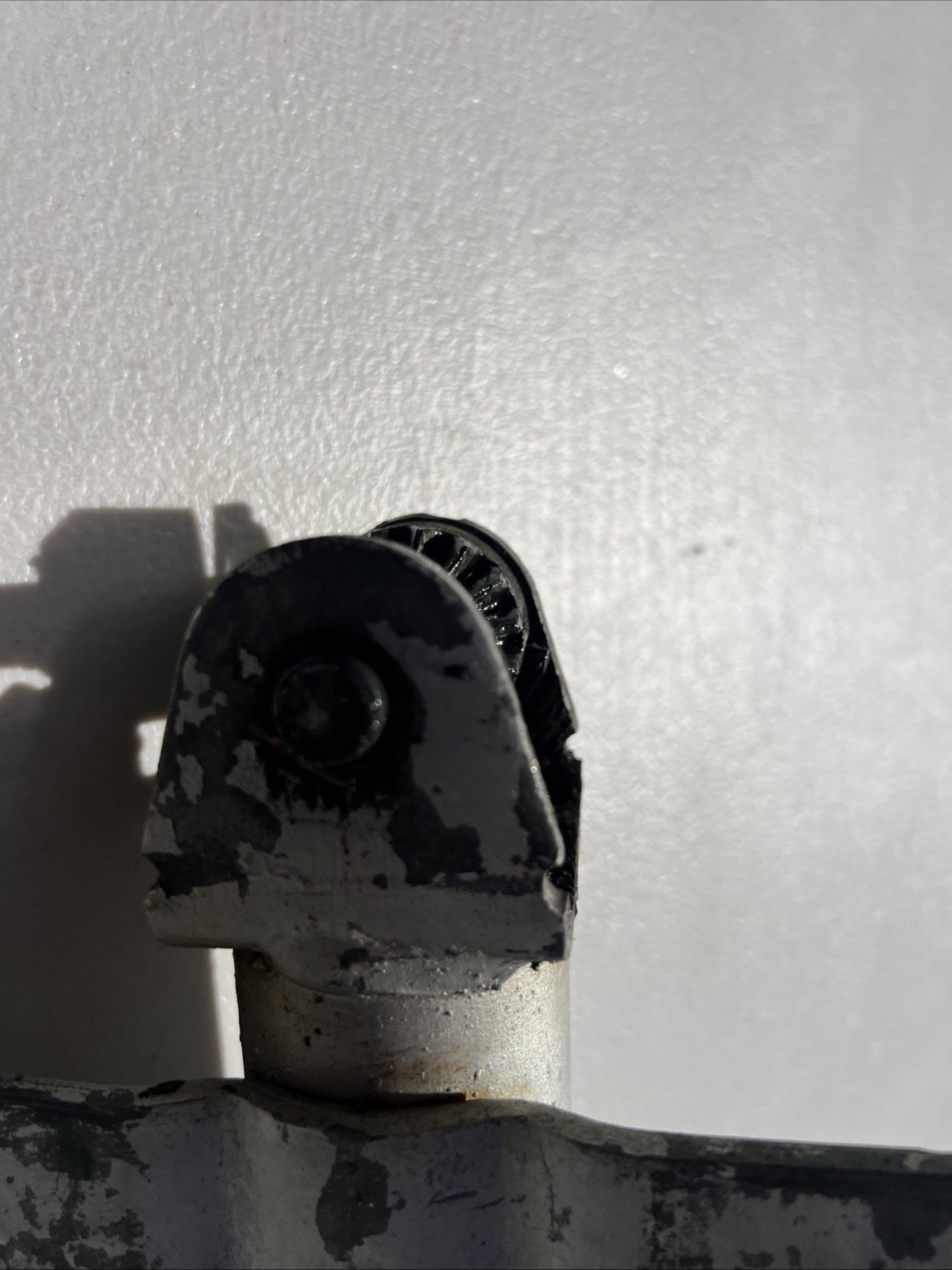 Slide In Pickup Truck Camper Jack Bock Round Shaft See Pics 2 Bolt Hole ...