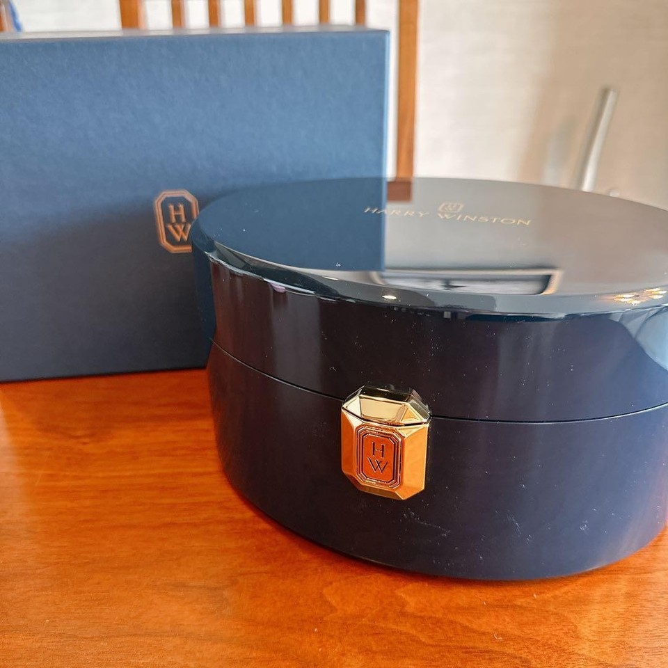 Harry Winston Watch Case Excellent Condition Storage Cushion Gift Navy ...
