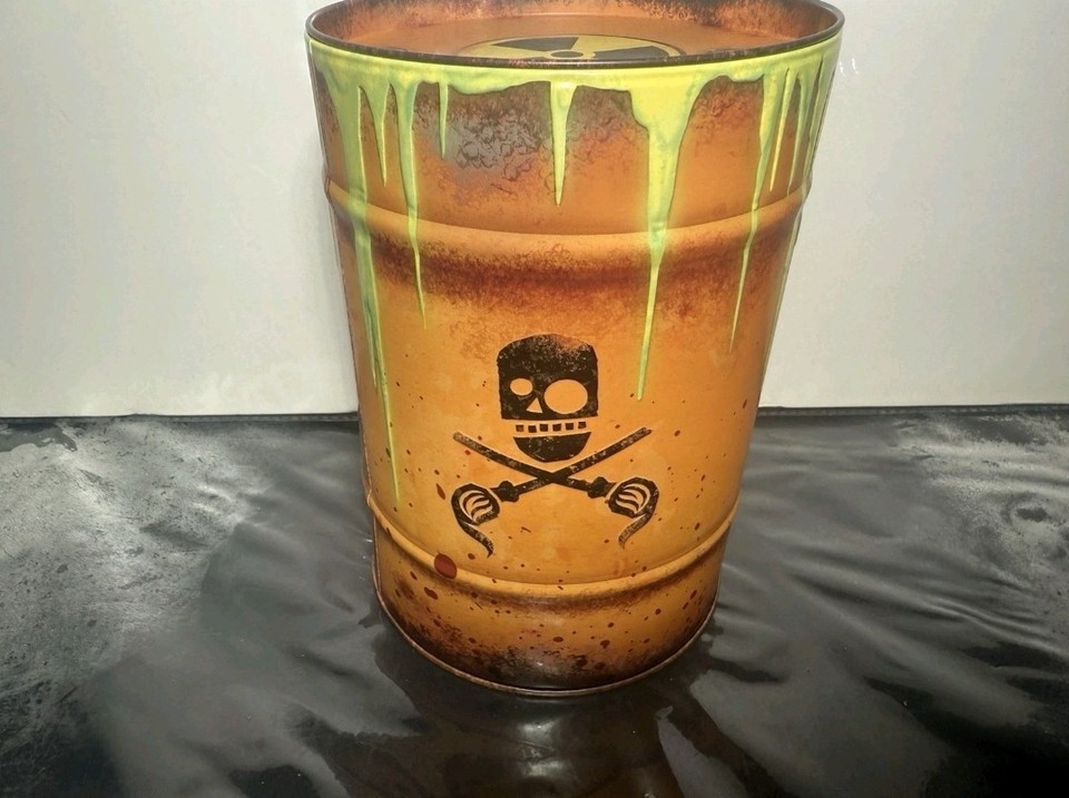 The Toxic Avenger Barrel Tin Popcorn Bucket 90oz New Cinemark Exclusive ...