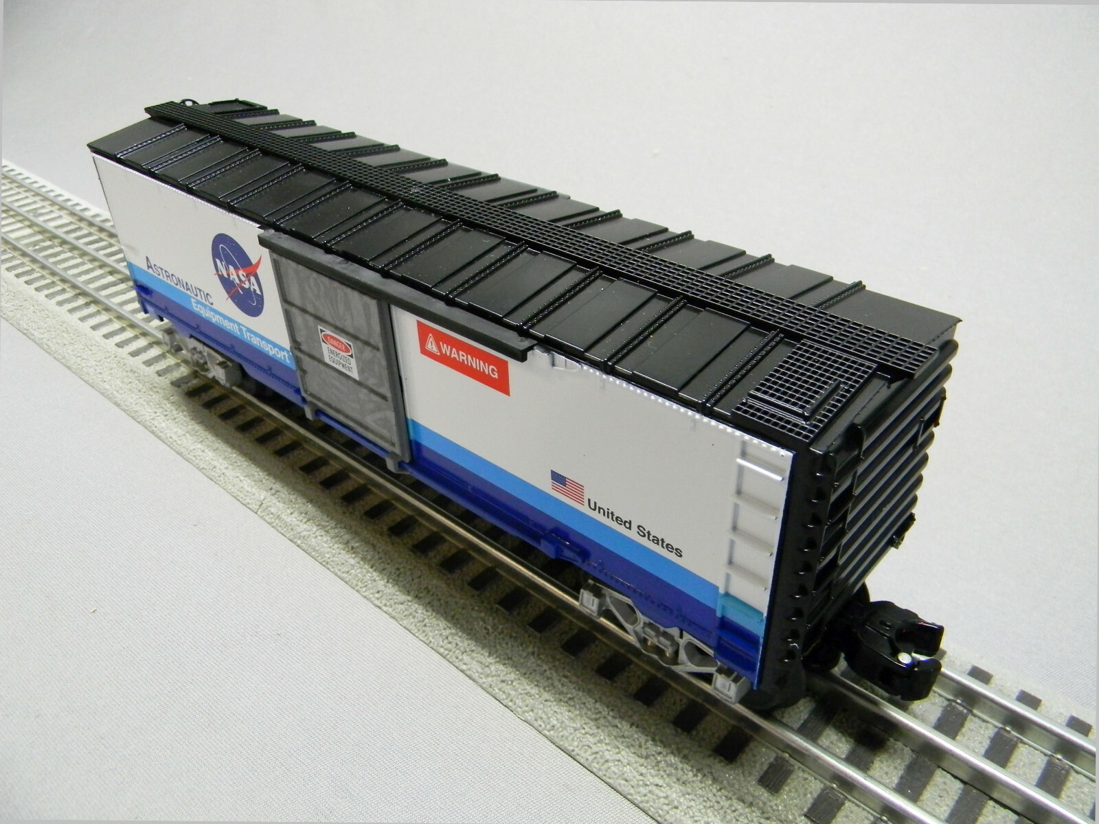 LIONEL SPACE LAUNCH BOXCAR O GAUGE nasa freight train railroad car ...